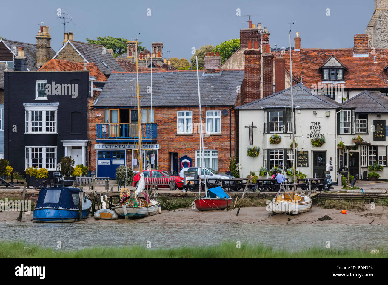 Wivenhoe town hi-res stock photography and images - Alamy