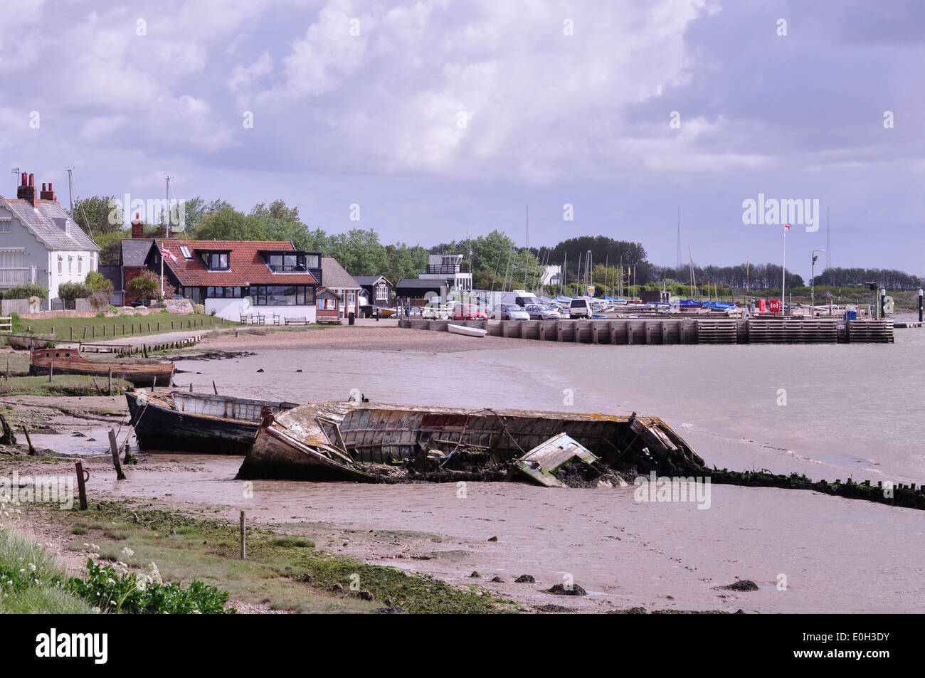 Orford quay estuary hi-res stock photography and images - Alamy