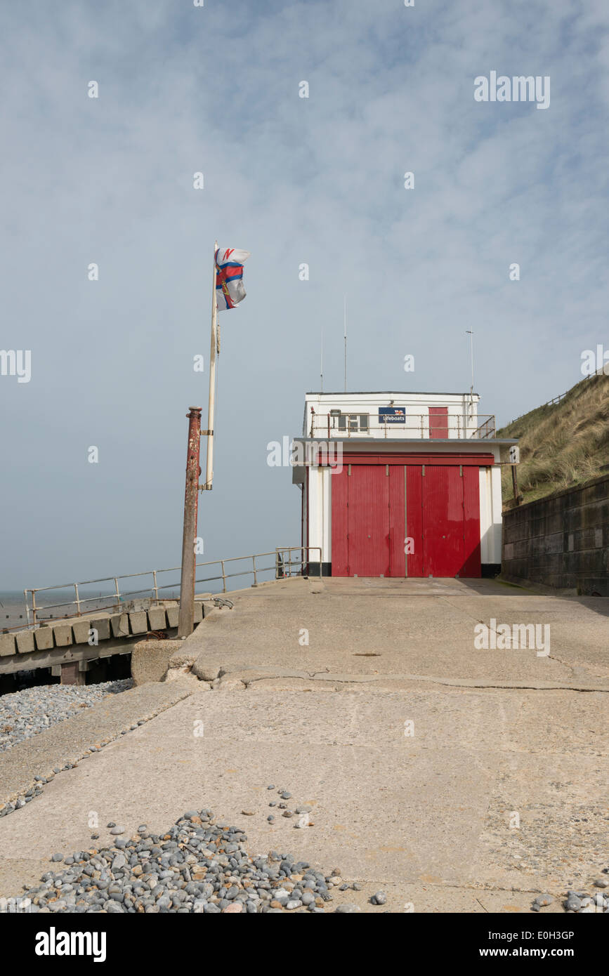 Lifeboat station and slipway hi-res stock photography and images - Alamy