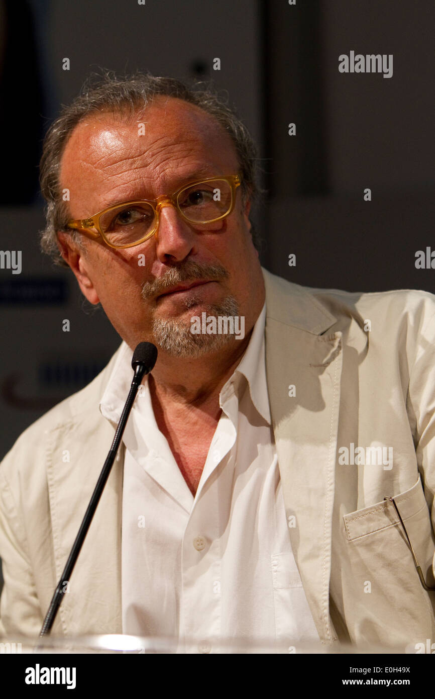 Italian songwriter and singer Ivano Fossati presents his first novel ...