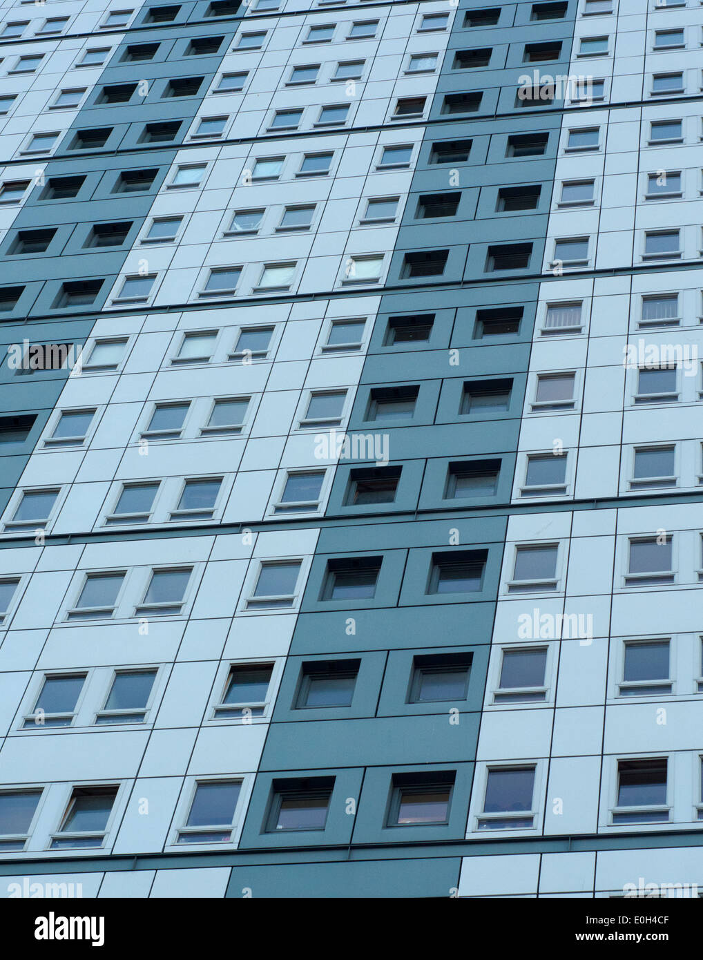 Building tall architecture highrise hi-res stock photography and images - Alamy