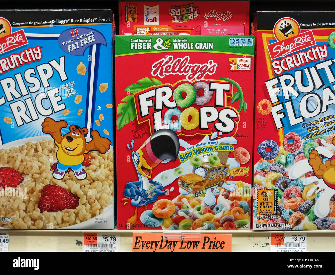 Grocery store cereal cereals boxes hi-res stock photography and images ...