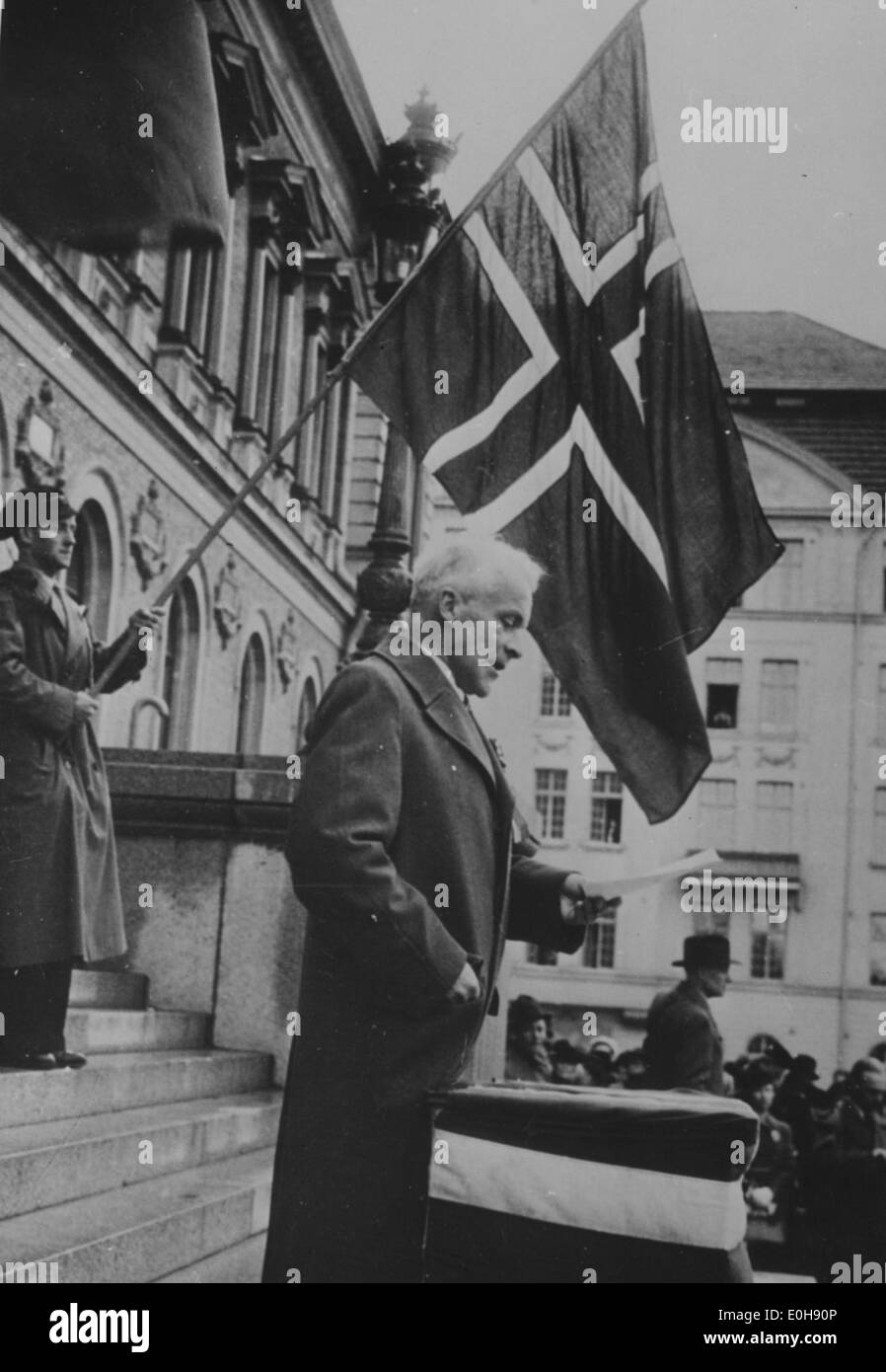 The 17th of May (Norway's Constitution Day) and Liberation Day ...