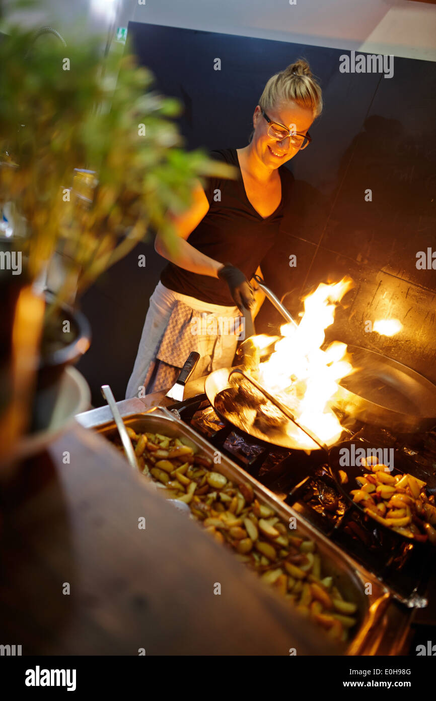 Dining unit hi-res stock photography and images - Alamy