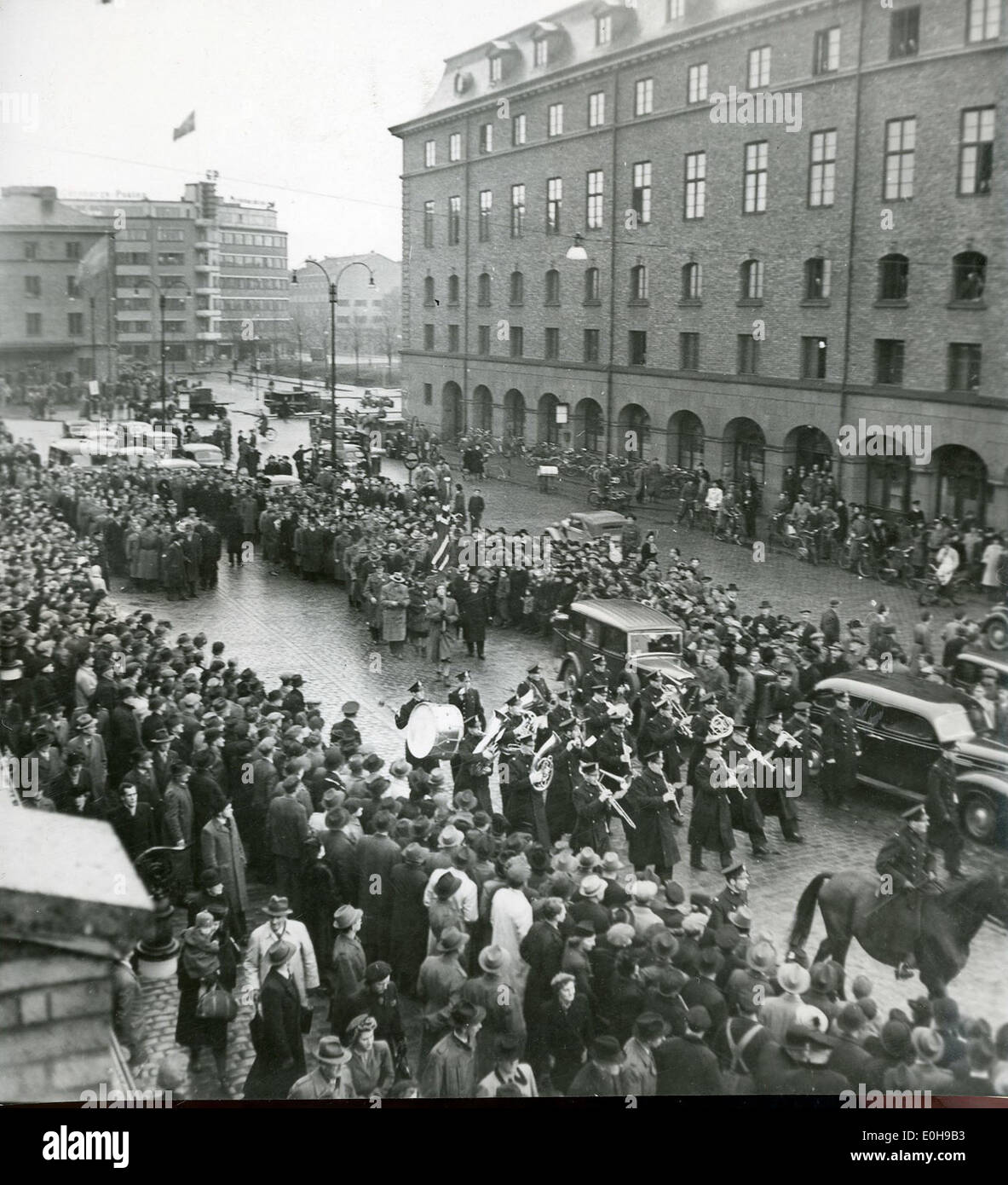 Norwegian reserve police on a trip to Gothenburg during World War II ...