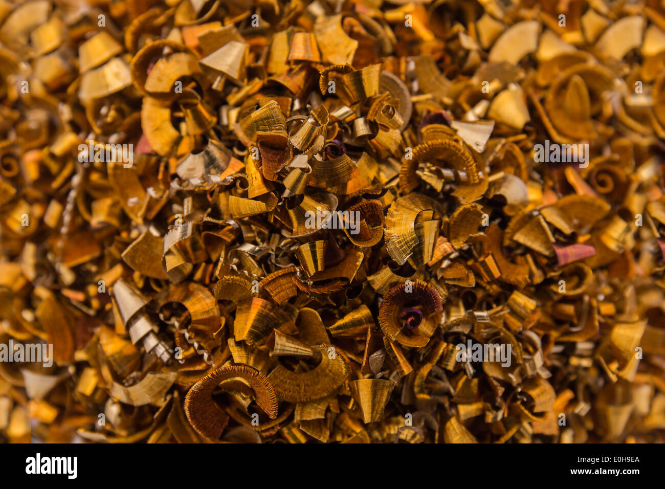 Metal curl hi-res stock photography and images - Alamy