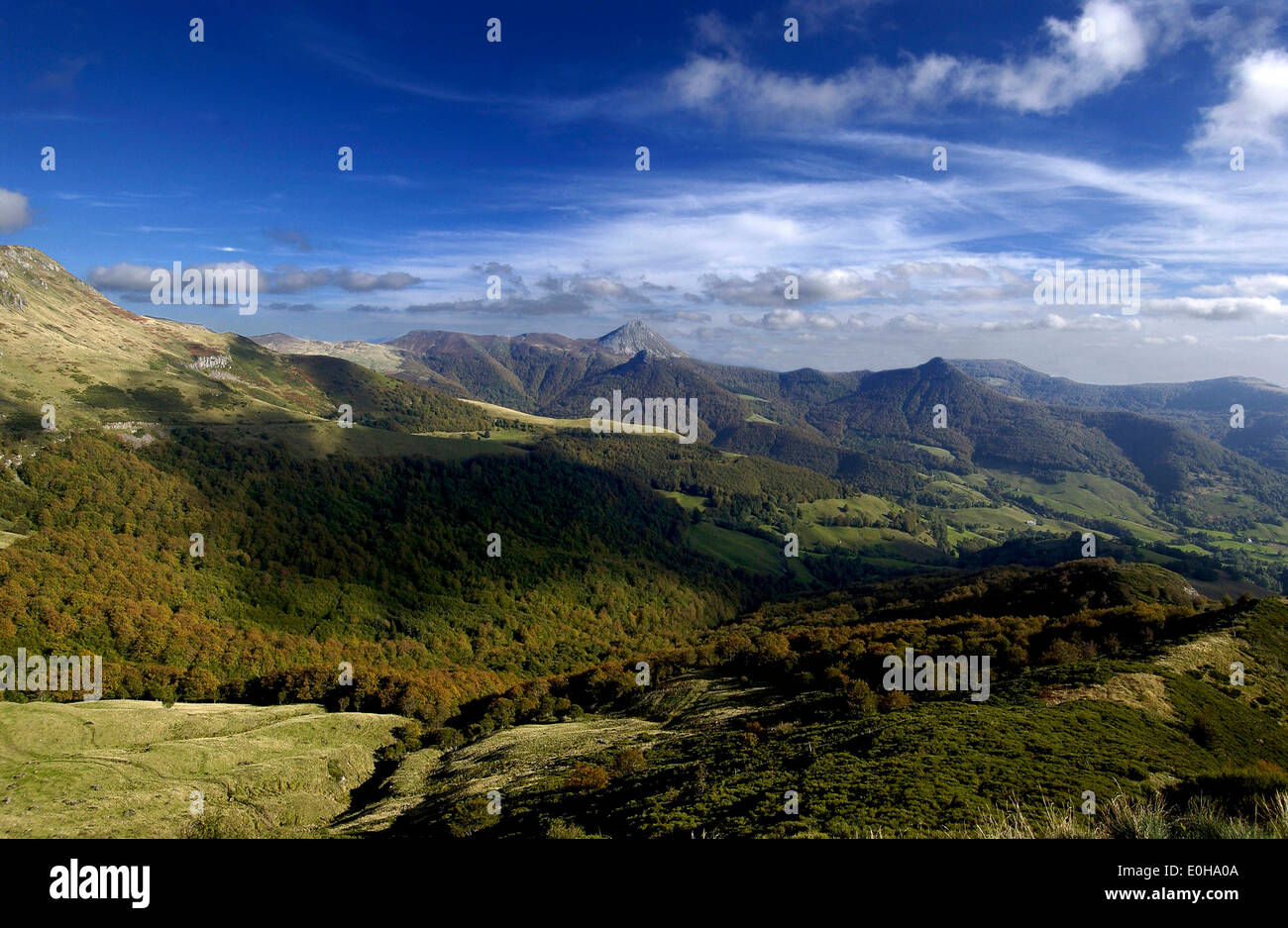 French landscape auvergne hi-res stock photography and images - Alamy