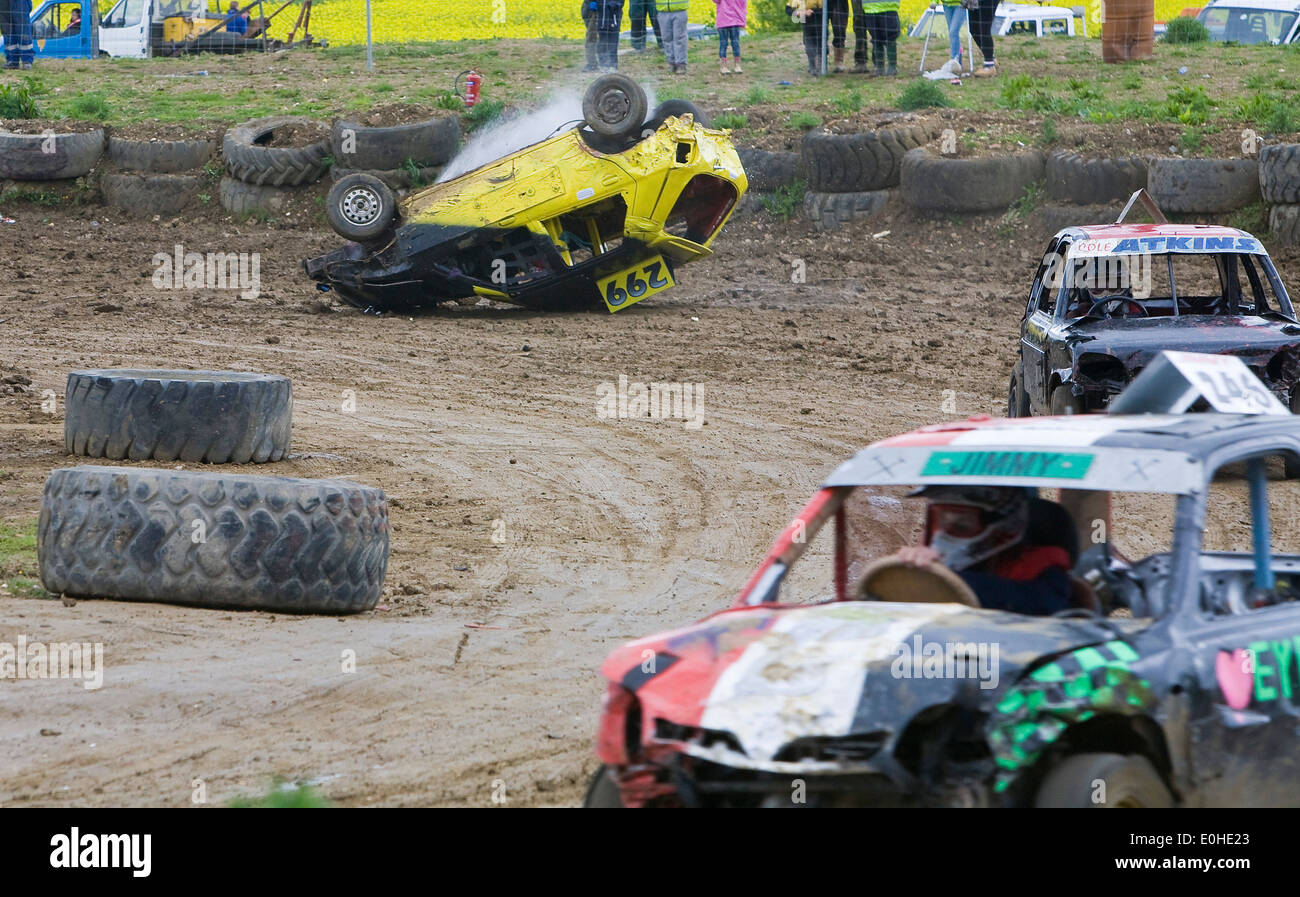 Motorsport : Banger Racing at Stansted Raceway Essex England Stock ...