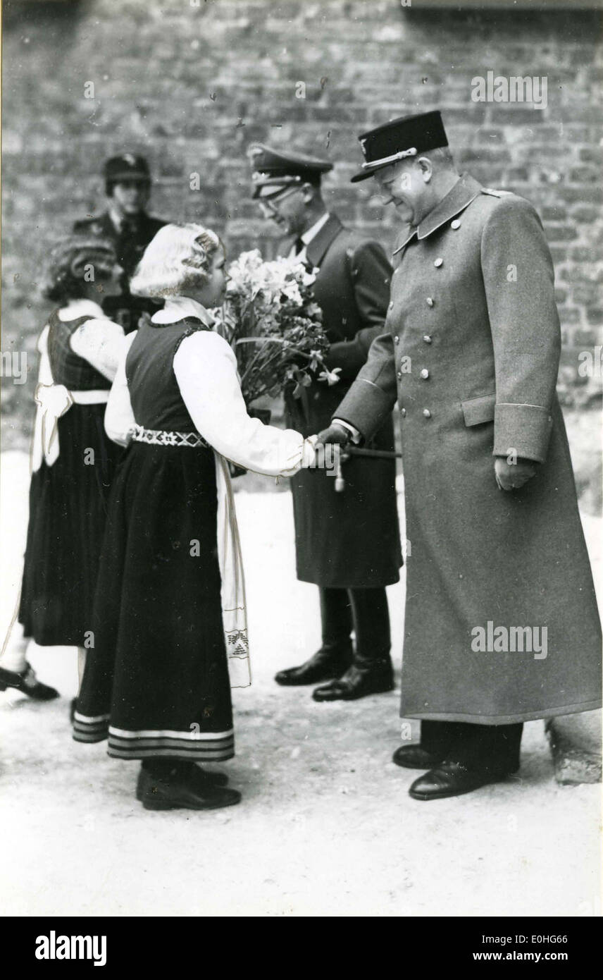 Nazi fascist occupation hi-res stock photography and images - Alamy