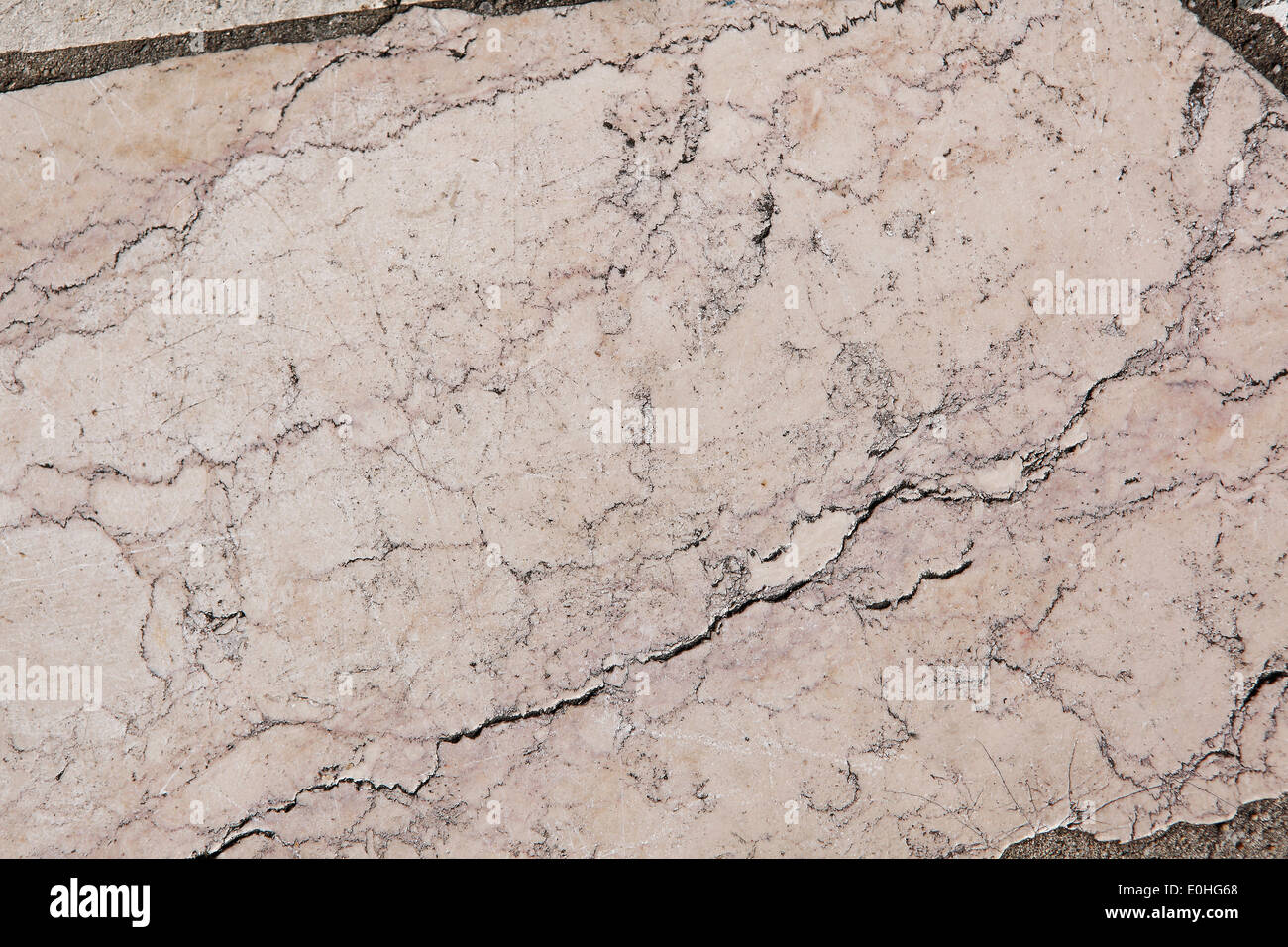 Old stone structure structures hi-res stock photography and images - Alamy