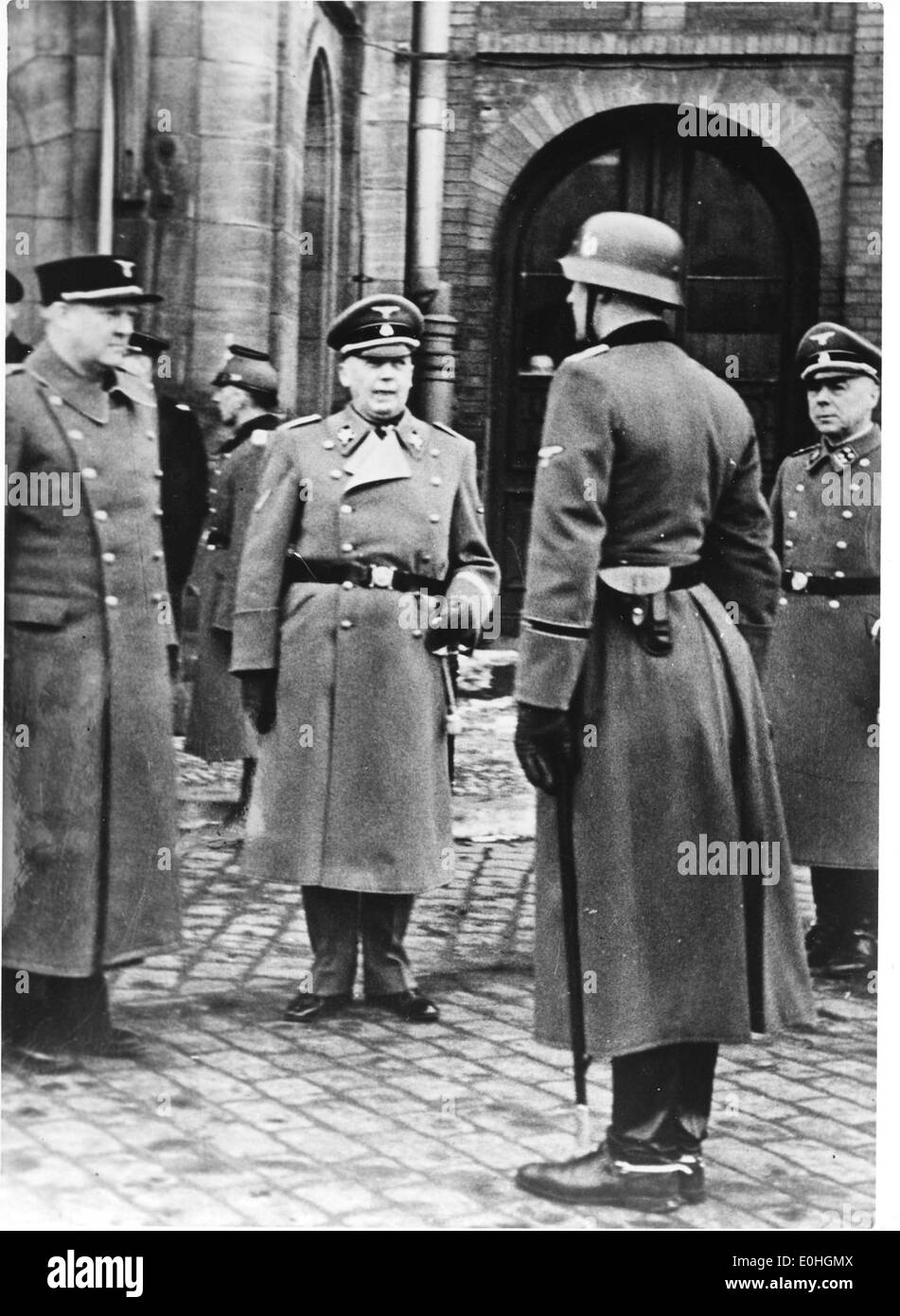 A historical photograph of a Statsakt (state act) in Berlin during ...