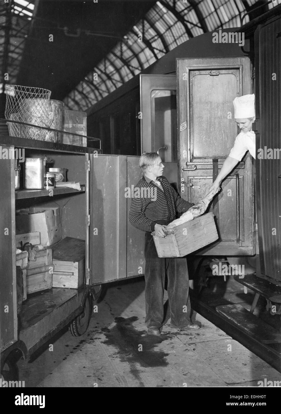 Train car early 1900s hi-res stock photography and images - Alamy