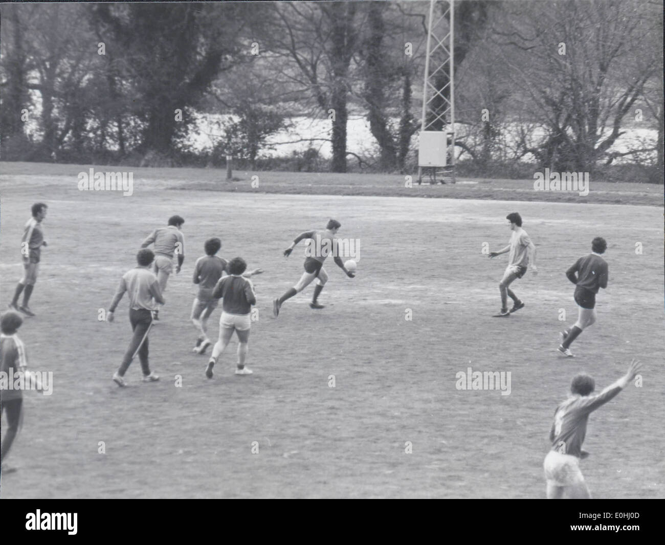 Old gaelic football match hi-res stock photography and images - Alamy