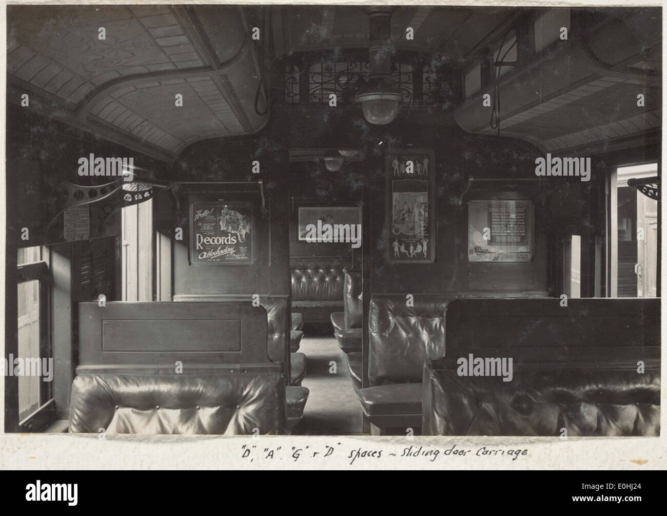 1920s railway carriage hi-res stock photography and images - Alamy