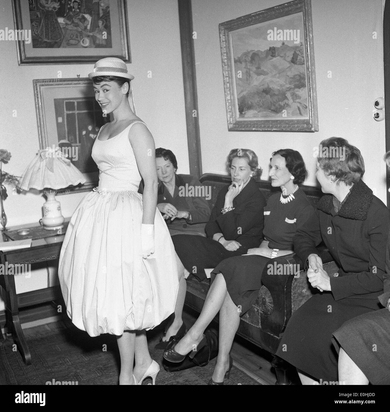 Haute couture garments Black and White Stock Photos & Images - Alamy