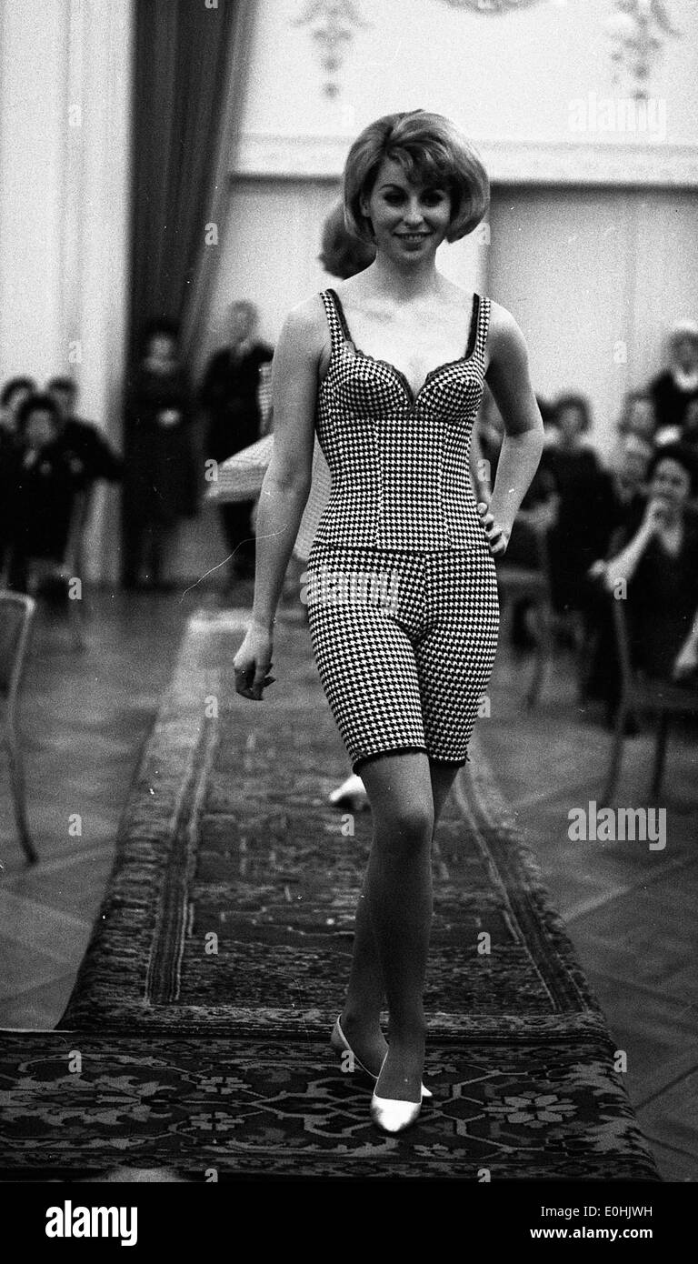 Grand hotell hi-res stock photography and images - Alamy