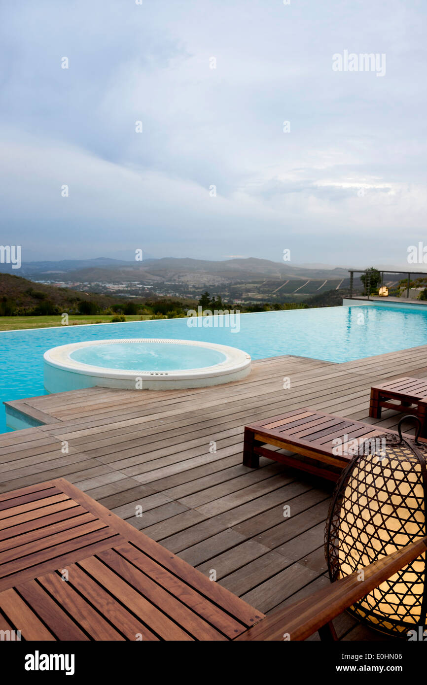 Outdoor swimming pool dusk hi-res stock photography and images - Alamy