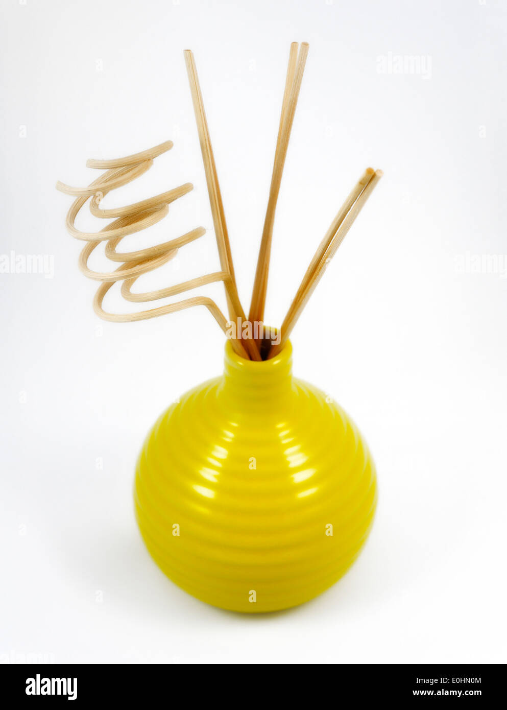Reed diffuser hi-res stock photography and images - Alamy