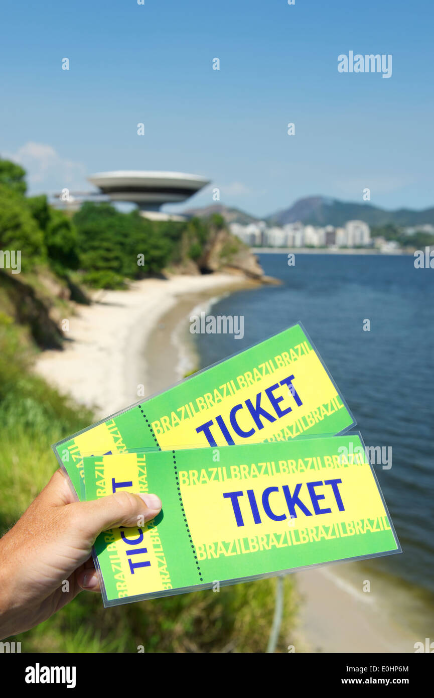 World cup front view hi-res stock photography and images - Alamy
