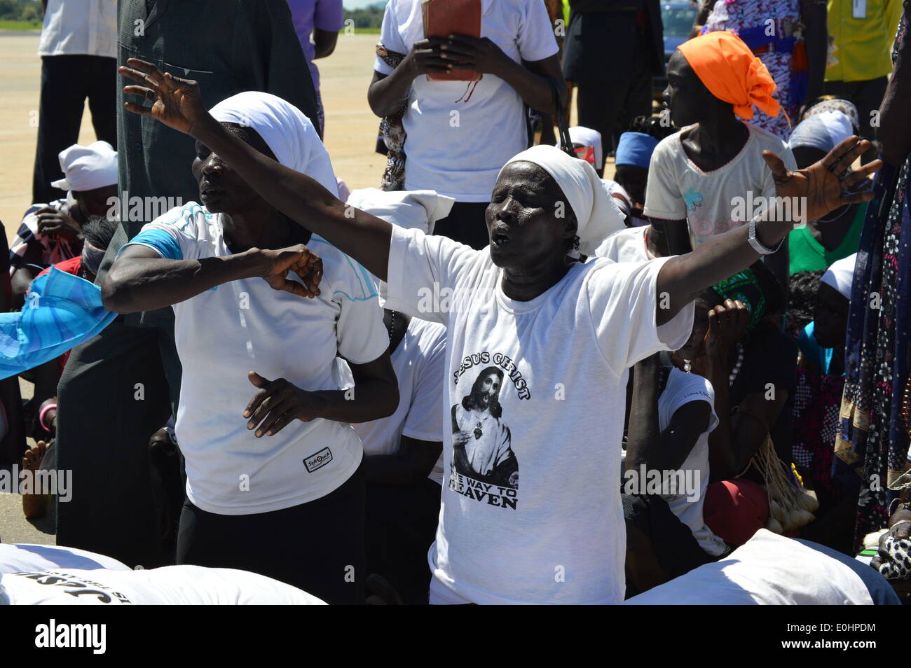 Juba, Jonglei, South Sudan. 13th May, 2014. Murle tribes people ...