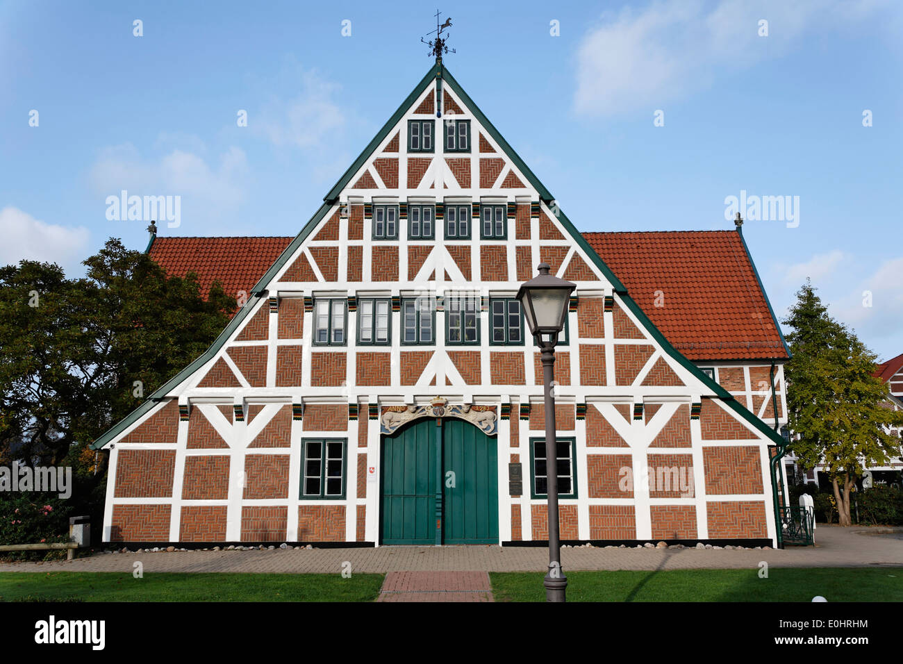 Lower house farm hi-res stock photography and images - Alamy