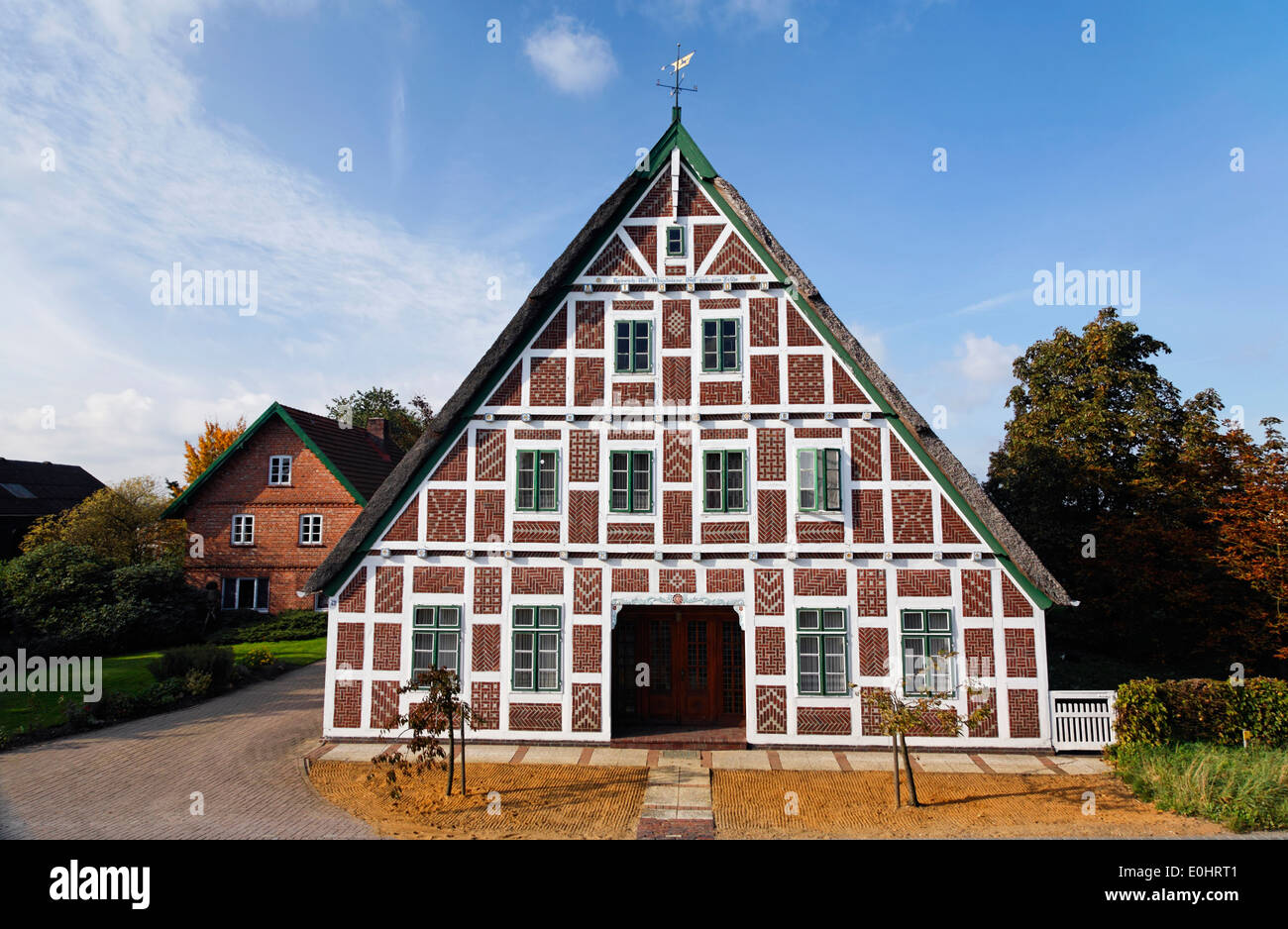 Germany, Lower Saxony, typical farm house, Deutschland, Niedersachsen ...