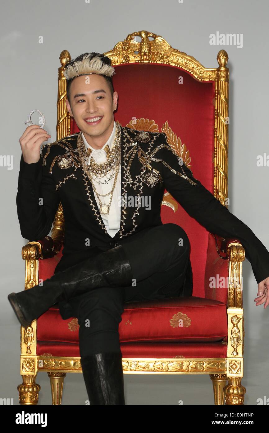 Taipei, China. 8th May, 2014. Singer Wilber Pan shoots poster in Taipei ...