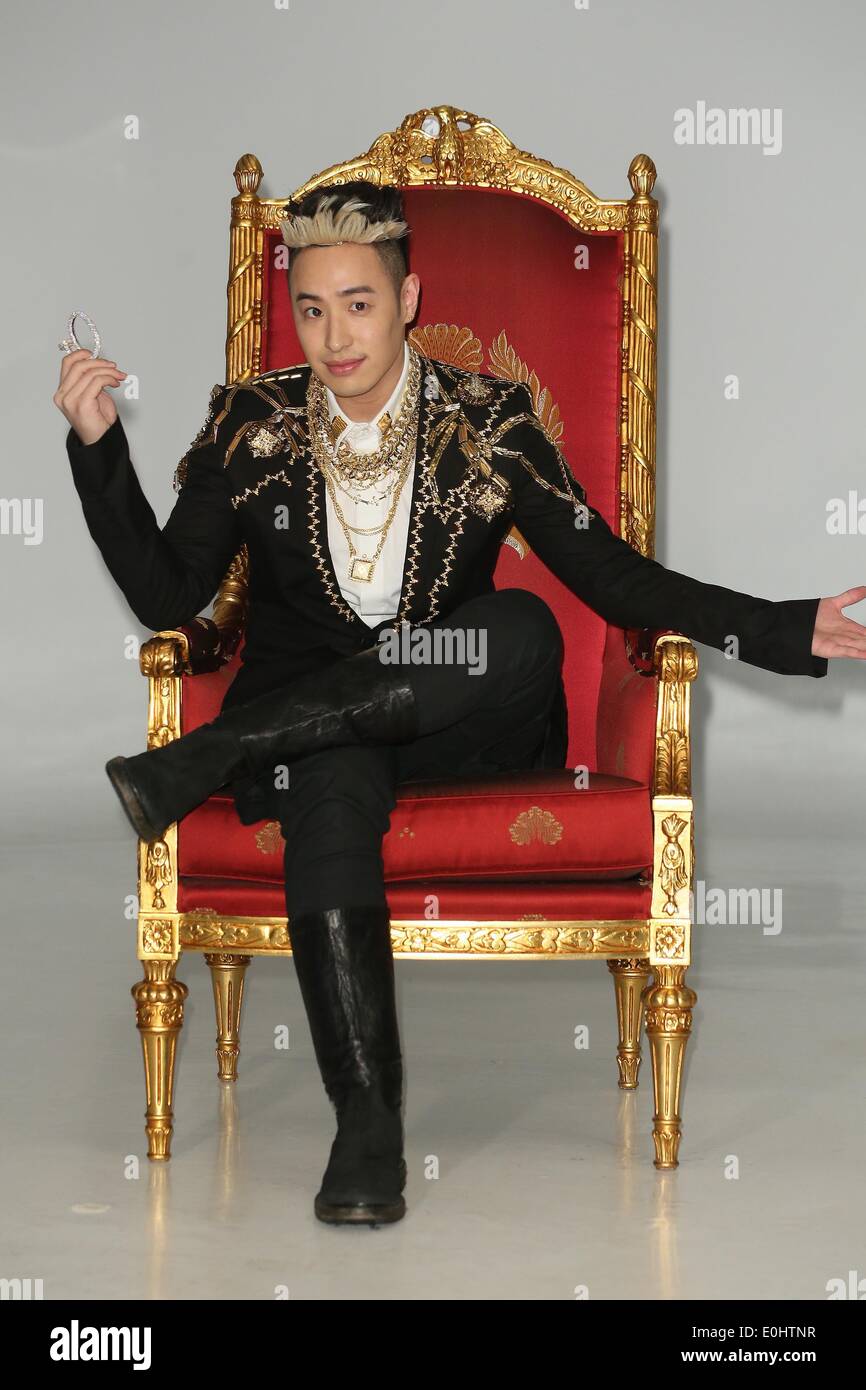 Taipei, China. 8th May, 2014. Singer Wilber Pan shoots poster in Taipei ...