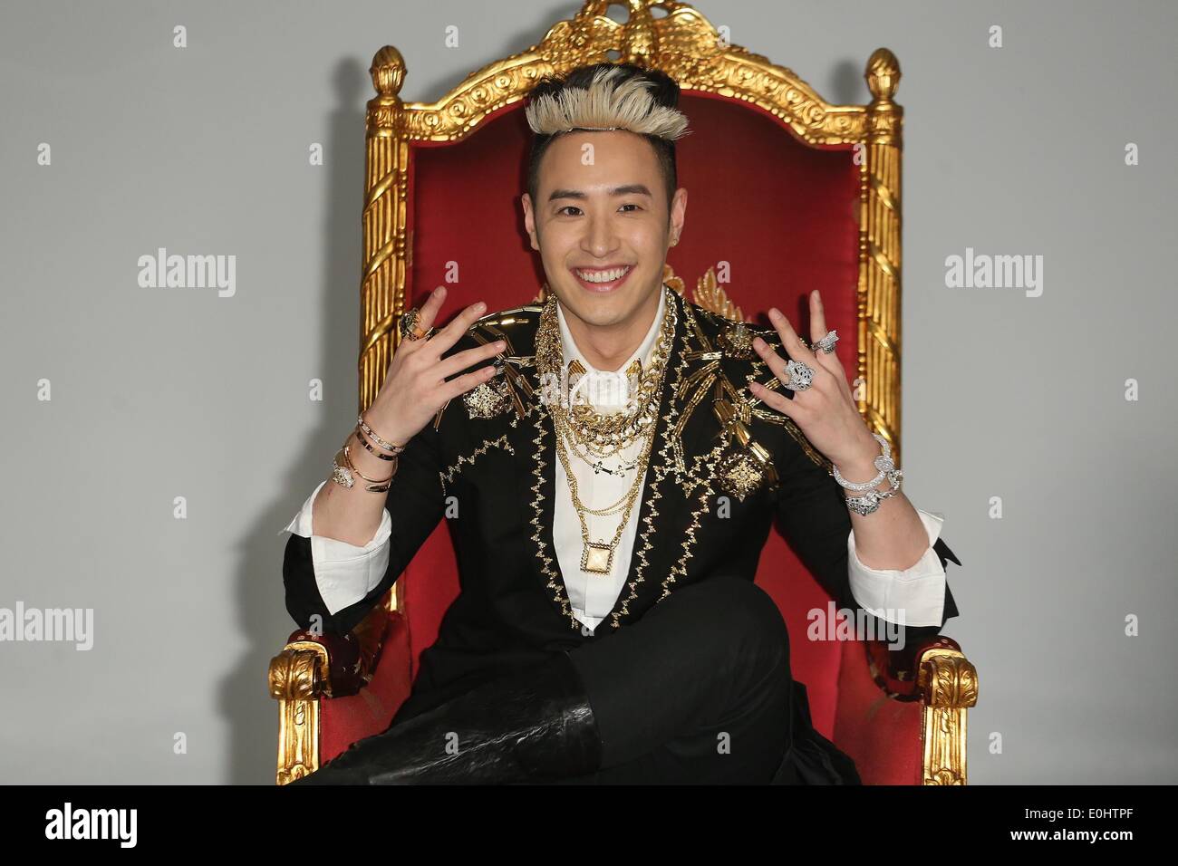 Taipei, China. 8th May, 2014. Singer Wilber Pan shoots poster in Taipei ...