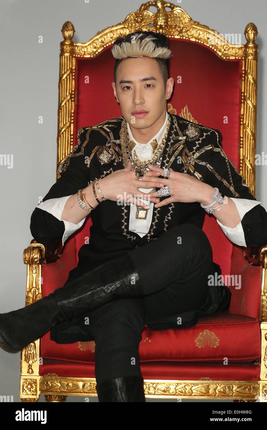 Taipei, China. 8th May, 2014. Singer Wilber Pan shoots poster in Taipei ...