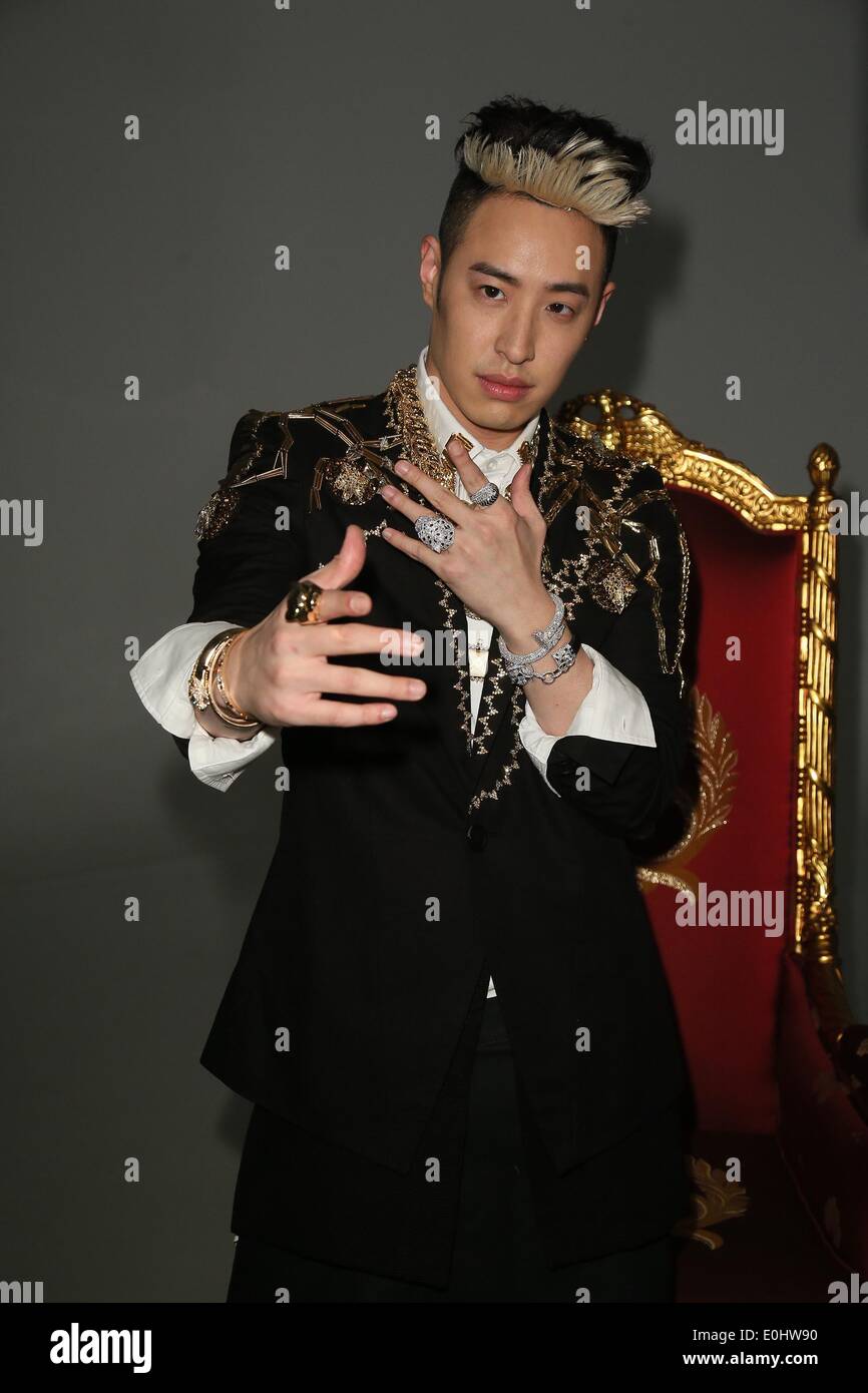 Taipei, China. 8th May, 2014. Singer Wilber Pan shoots poster in Taipei ...