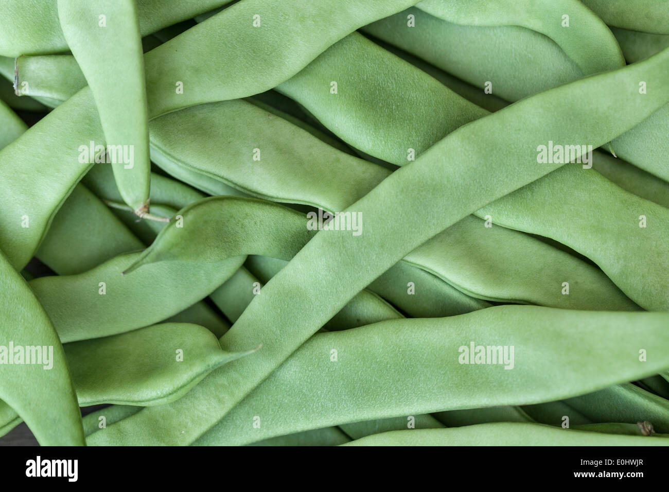 Fresh green beans background Stock Photo - Alamy
