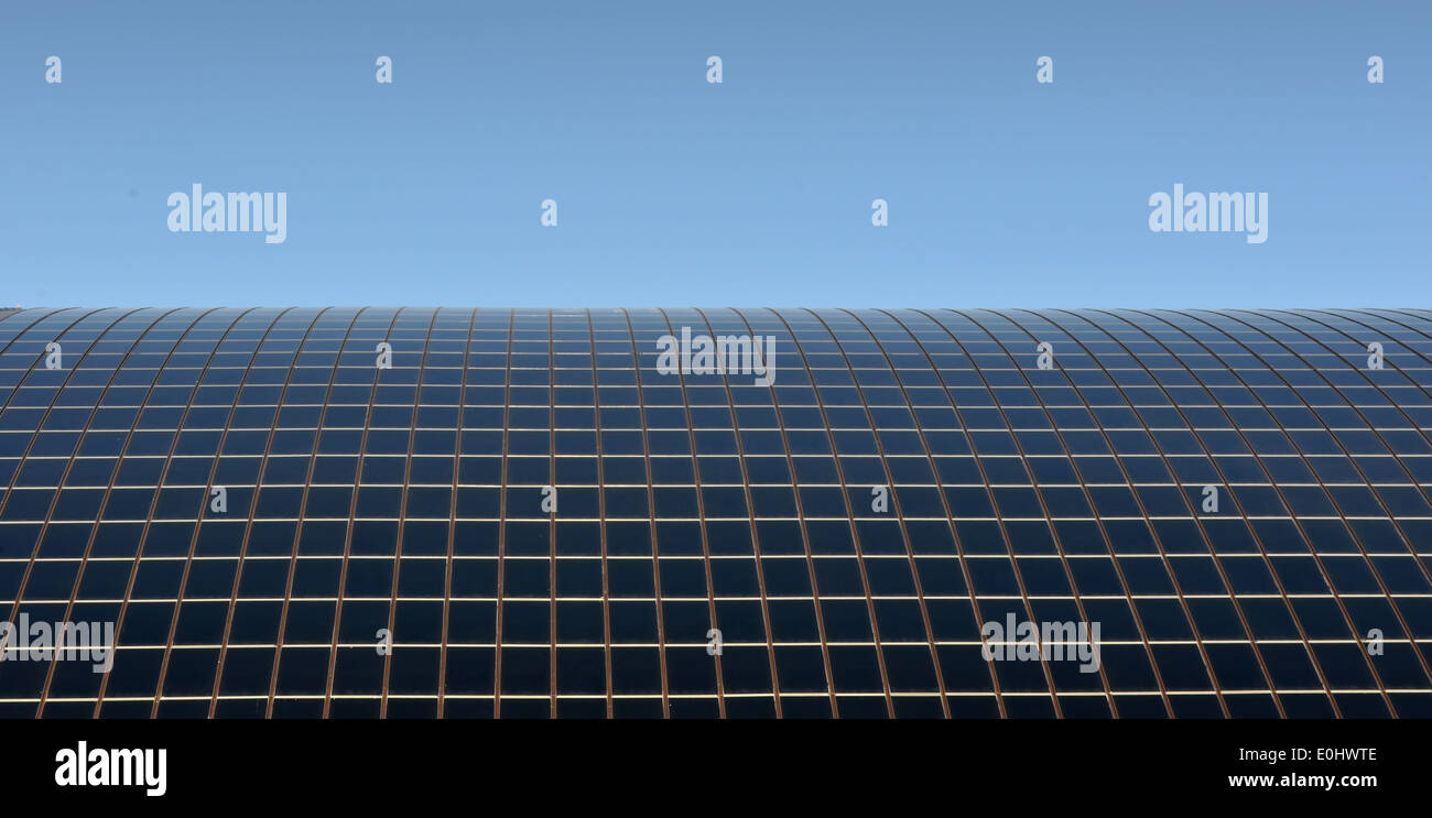 Curved solar panel hi-res stock photography and images - Alamy