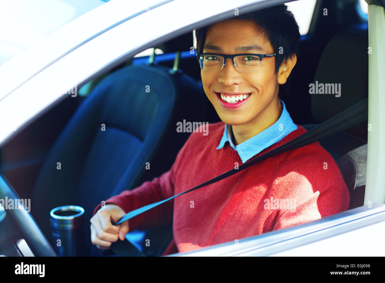 New car parking hi-res stock photography and images - Alamy