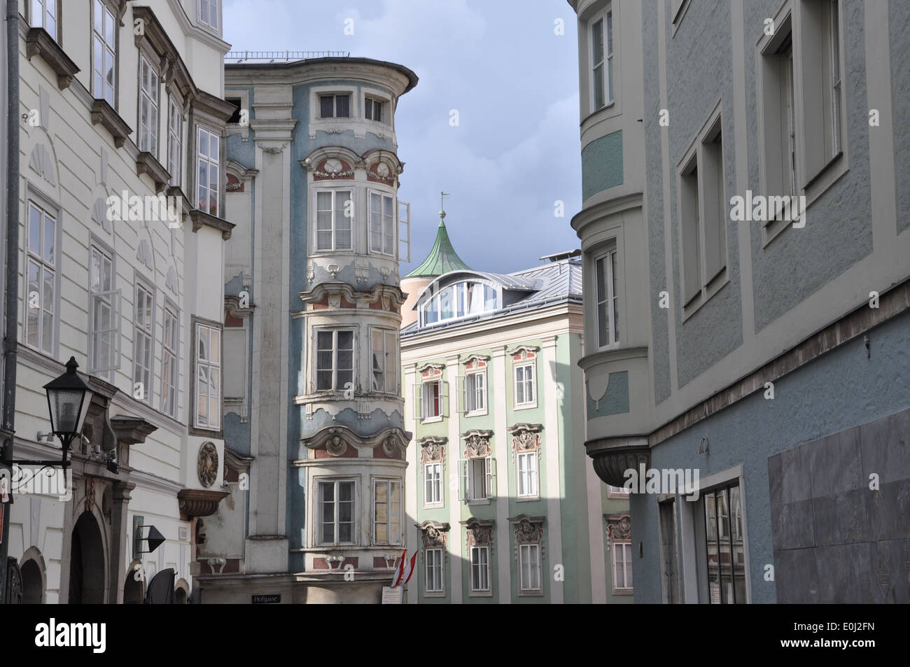 Decorative facades hi-res stock photography and images - Alamy