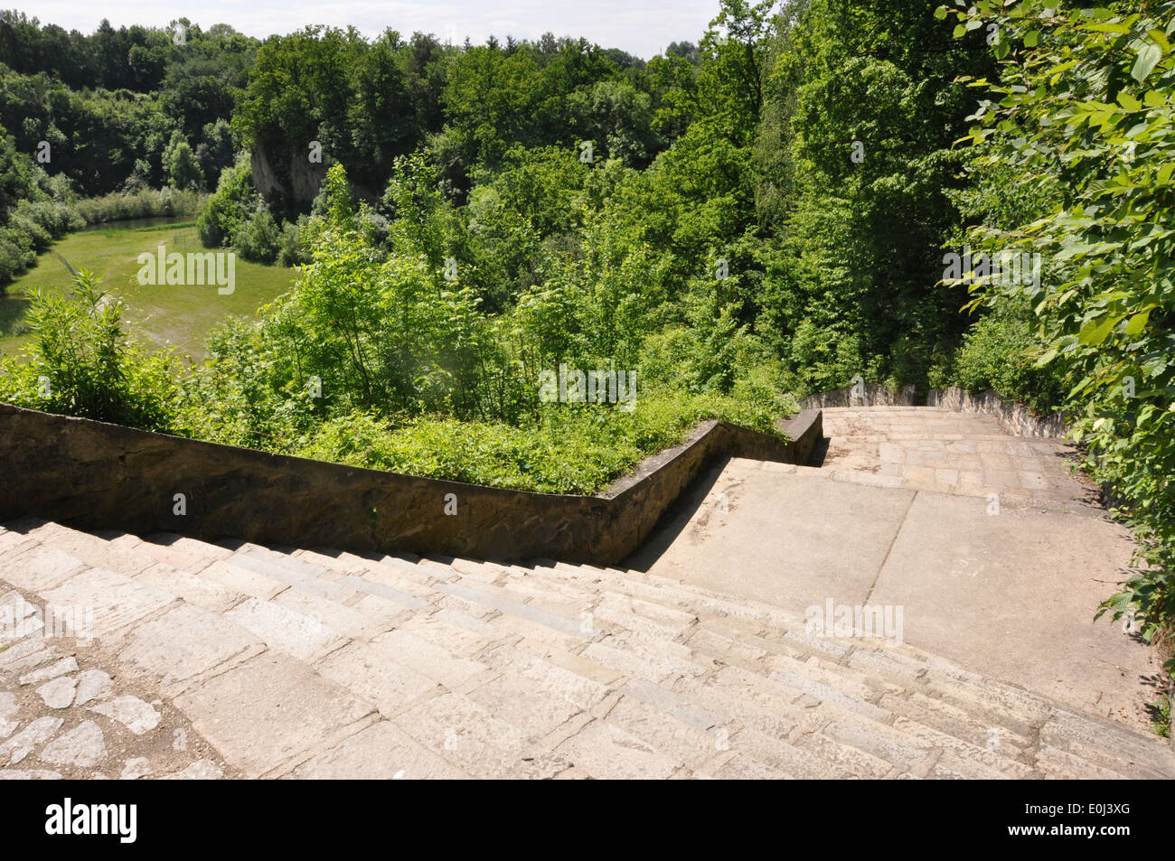Mauthausen concentration camp steps leading down to the rock quarry ...