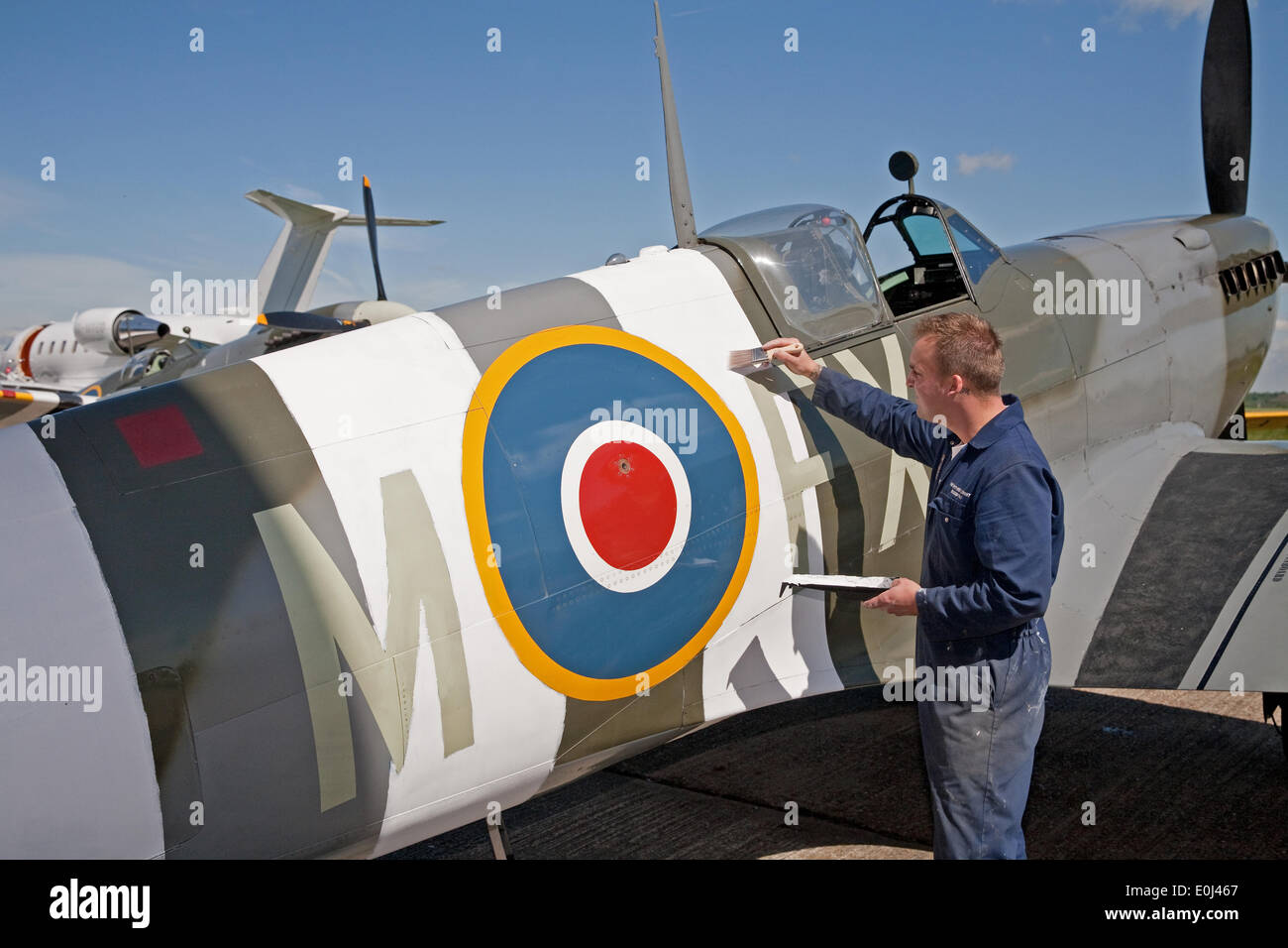 Biggin Hill, UK. 14th May 2014. Spitfire MK9, The Spirit of Kent being ...