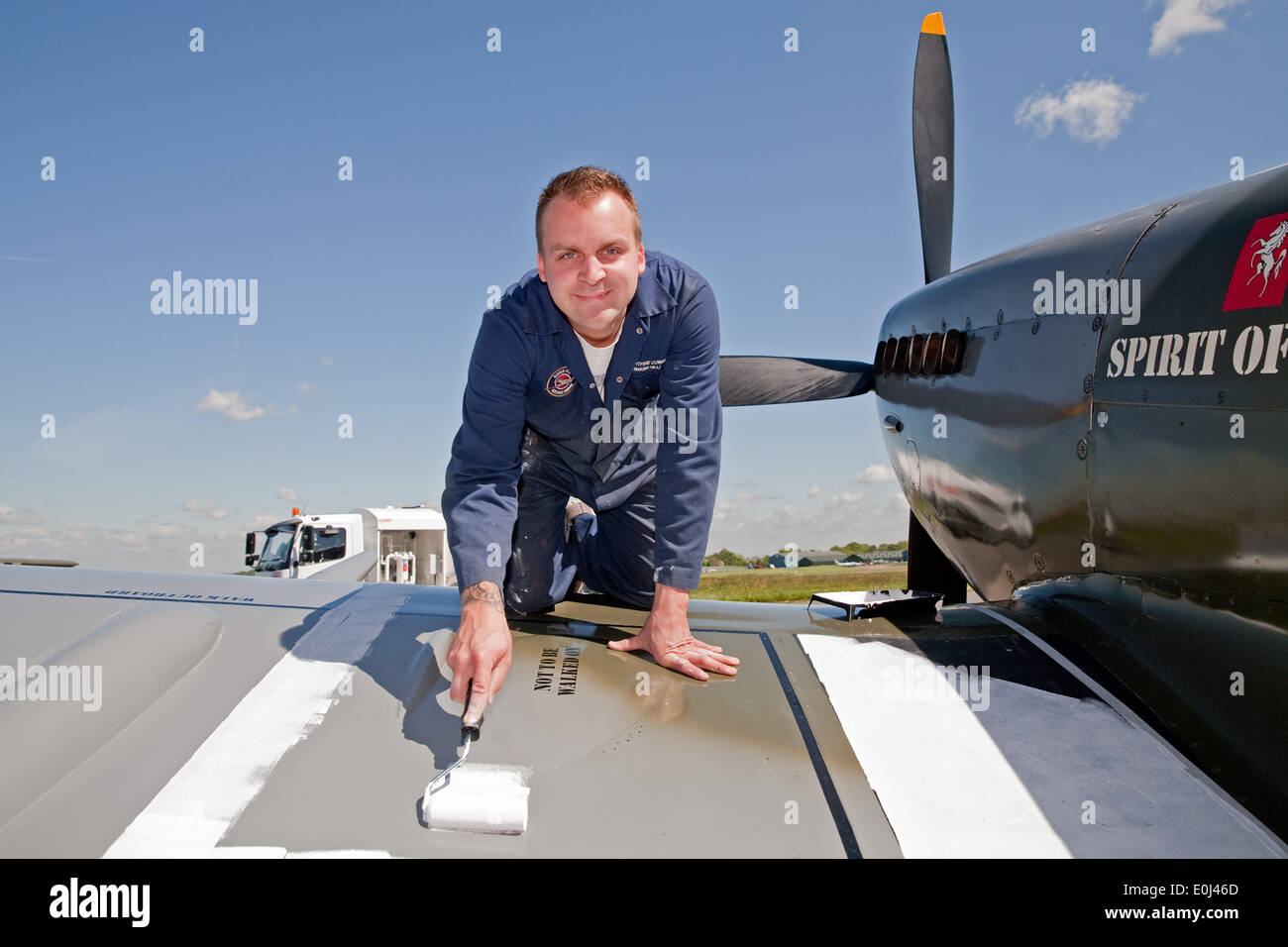 Biggin Hill, UK. 14th May 2014. Spitfire MK9, The Spirit of Kent being ...