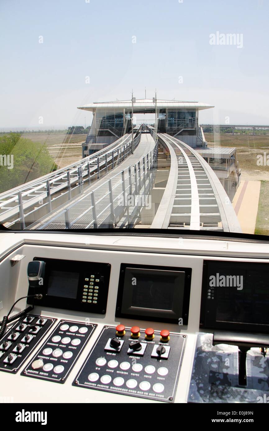 Incheon airport maglev hi-res stock photography and images - Alamy
