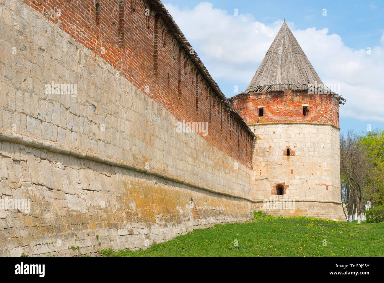 Historical town Zaraysk in Russia, tower of medieval fortress (Kremlin ...