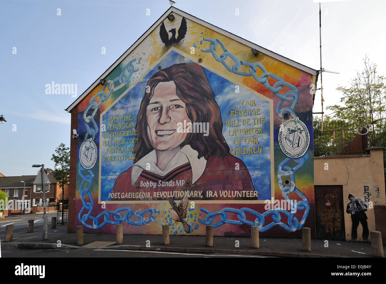 These Northern Ireland wall paintings often look intimidating but they ...