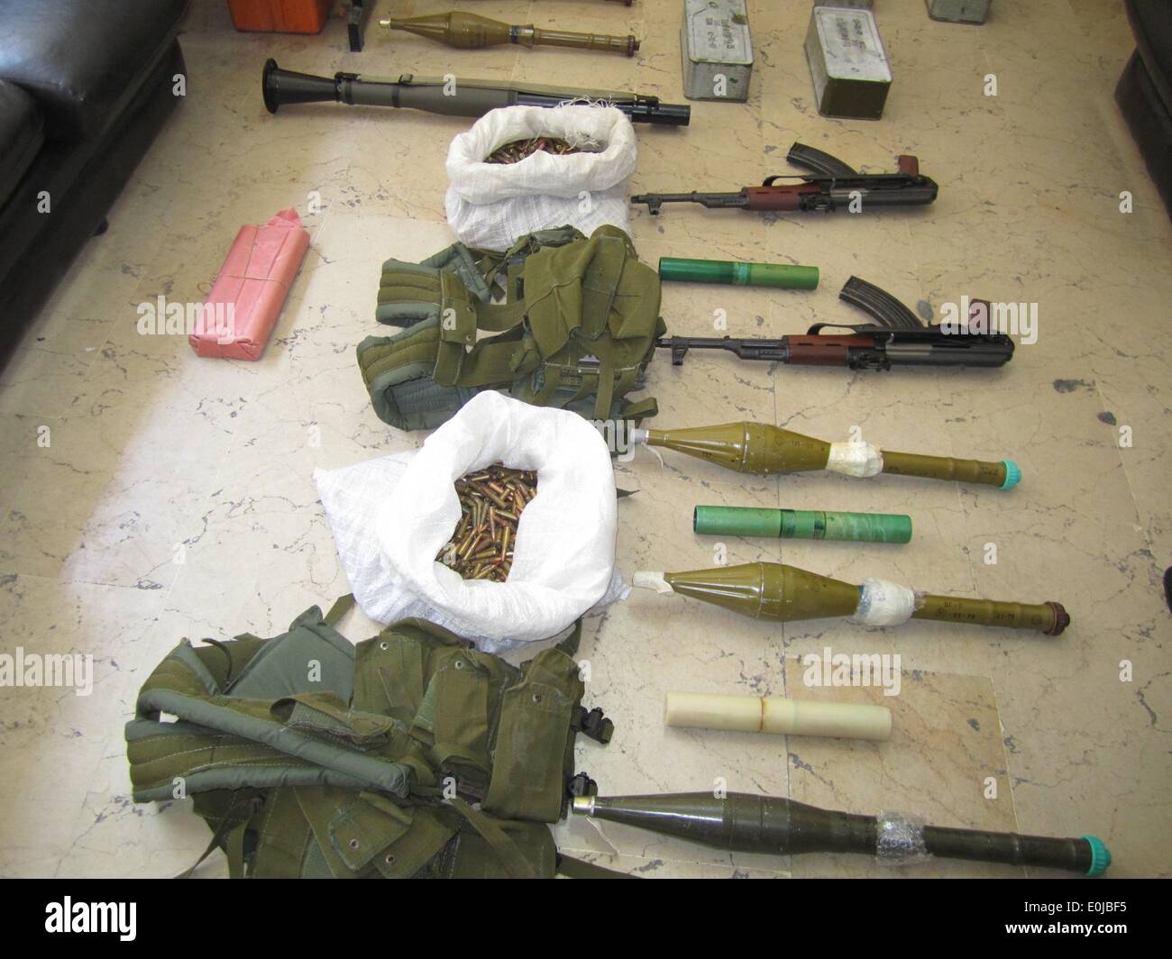 Lebanon internal security forces hi-res stock photography and images ...