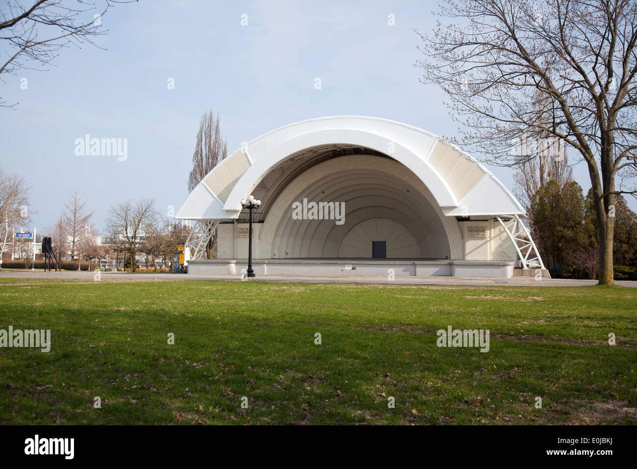 Bandshell hi-res stock photography and images - Alamy