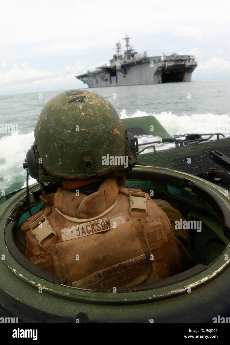 Us military medical vehicle hi-res stock photography and images - Alamy