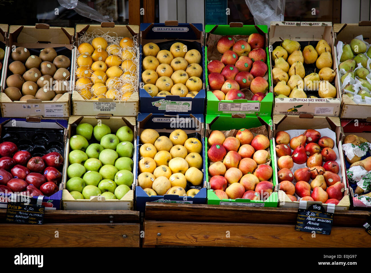 Fruit stand in village of St. Remy, Provence Stock Photo - Alamy