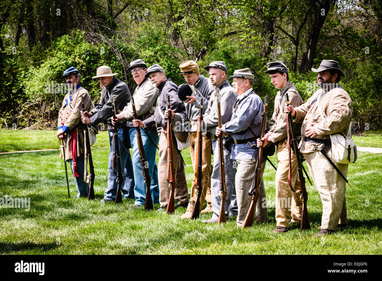 Confederate infantry hi-res stock photography and images - Alamy