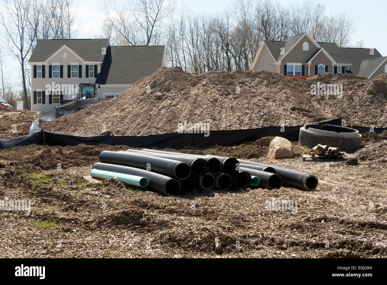 Construction of suburban homes Stock Photo - Alamy