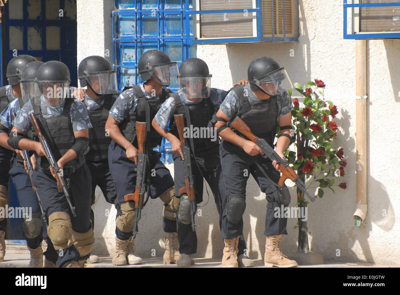 Iraqi_police hi-res stock photography and images - Alamy