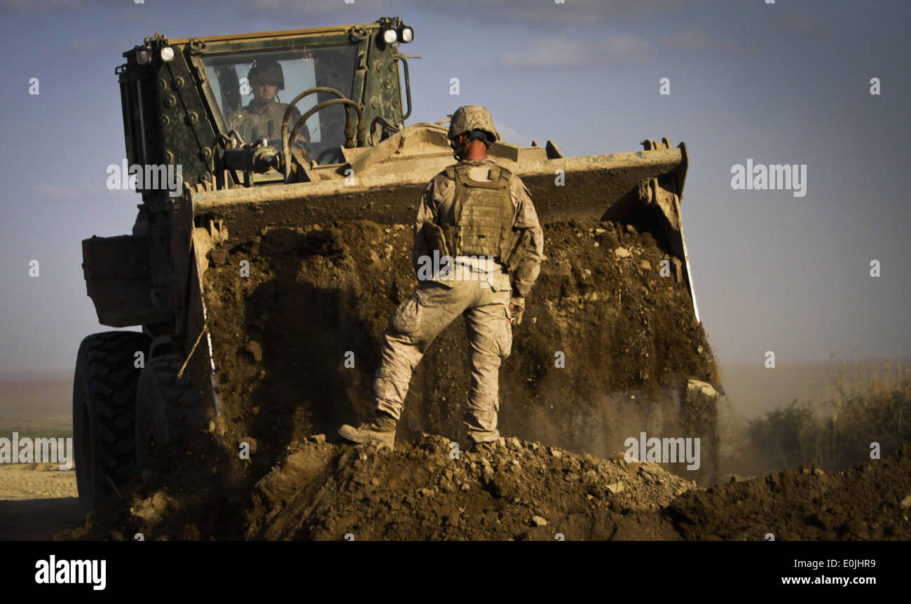 Combat engineers with combat engineer battalion hi-res stock ...