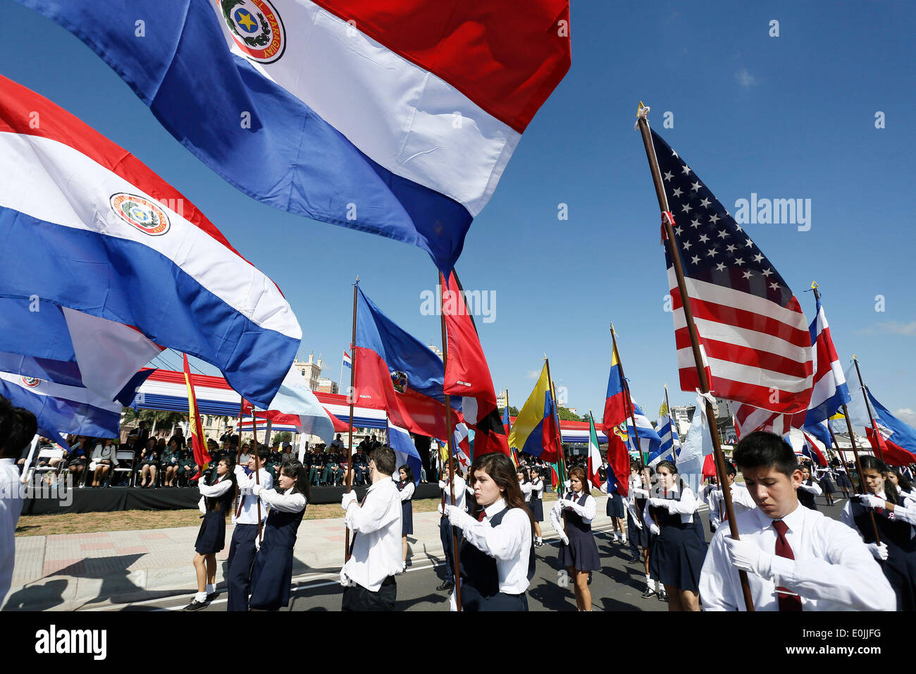 Asuncion, Paraguay. 14th May, 2014. Students participate in the ...